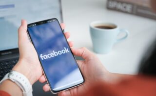 Facebook Pictures Not Loading? 10 Ways to Fix