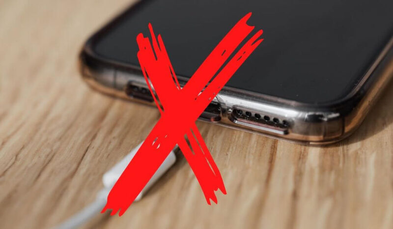 How to Get Water Out of Your Phone’s Charging Port