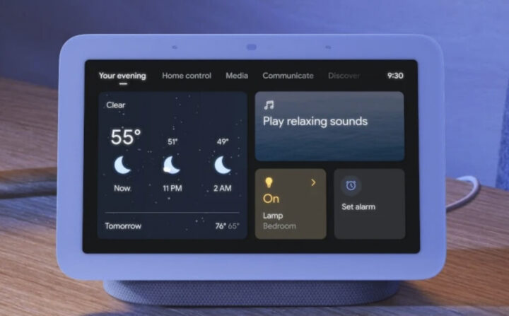 8 Fun Ways to Use Your Smart Home Devices for the Holidays