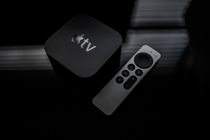 Chromecast vs. AirPlay: What’s Different and Which Is Better?