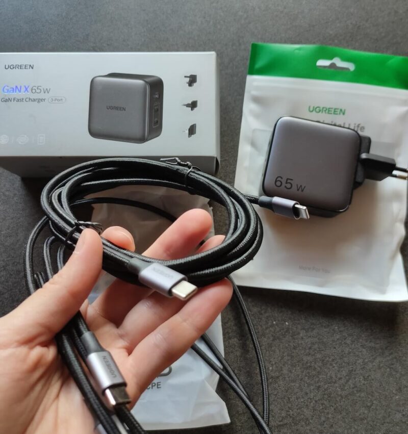 Ugreen 65W USB-C Charger vs. VOLTME Revo 140 PD3.1: Which Is the Best ...