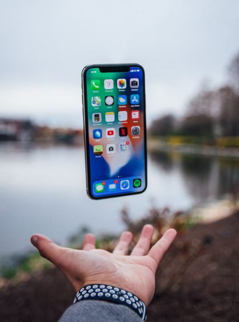 iPhone vs. Android: Which Is Better For You?